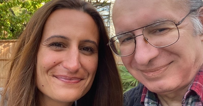 Woman Finds Father Through A DNA Test