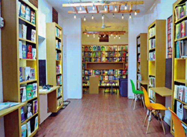 Tamil Nadu Cop 'Books' Place In People's Hearts By Starting Library At ...