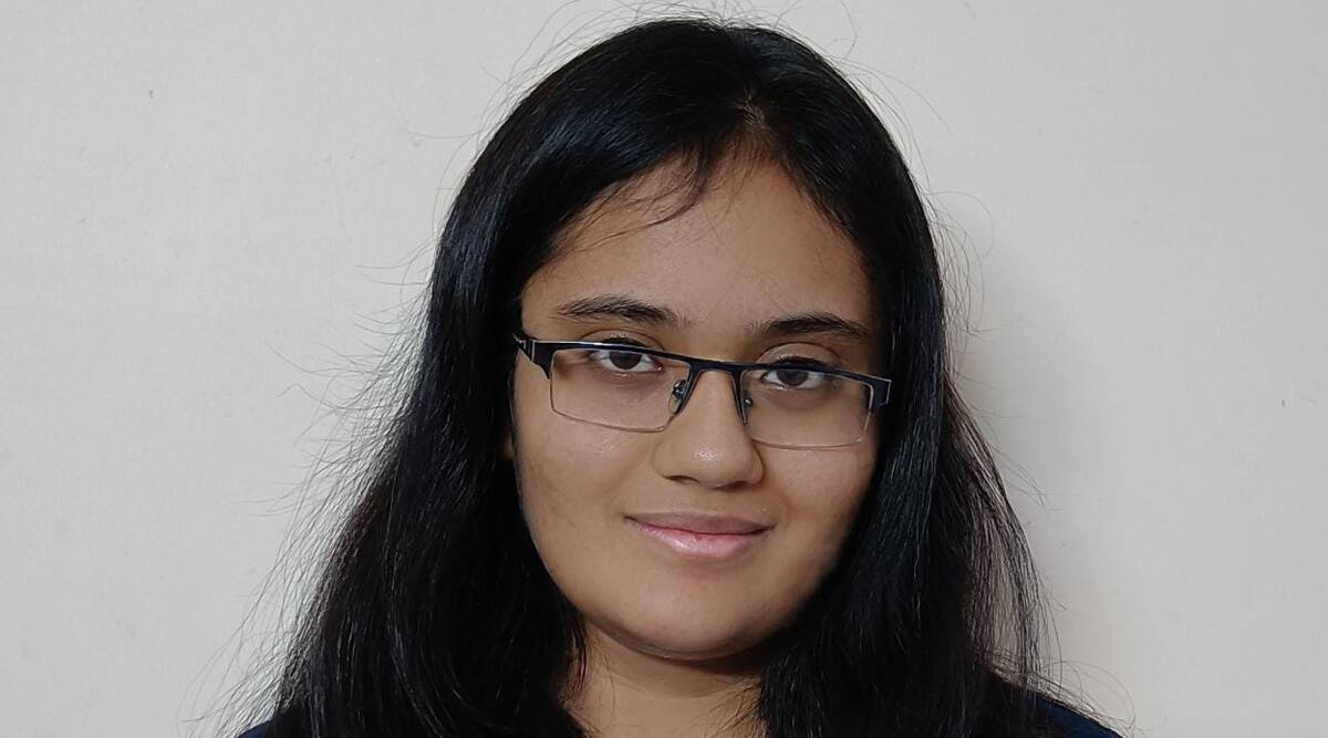 लड़कियां किसी से कम नहीं! दिल्ली की काव्या ने बढ़ाया मान, IIT-JEE में ...