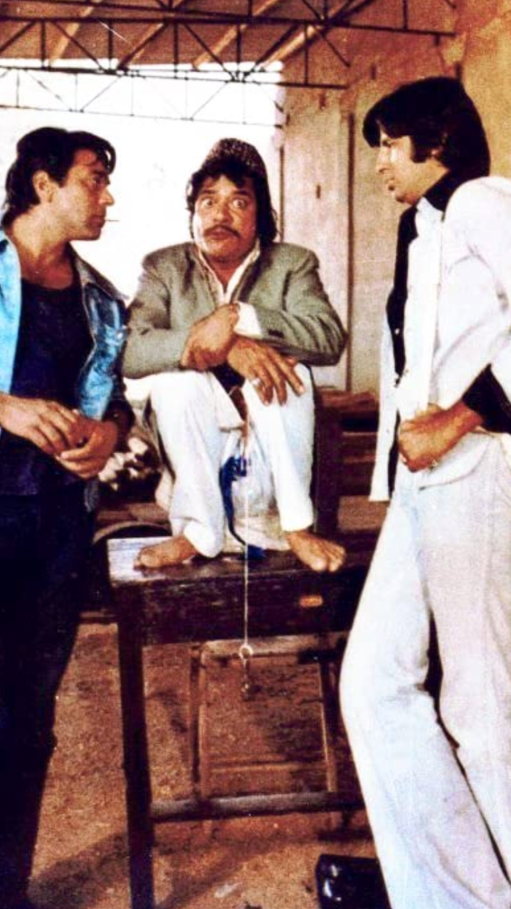 Did You Know The Makers Of 'Sholay' Almost Re-Shot A Happy Ending For ...