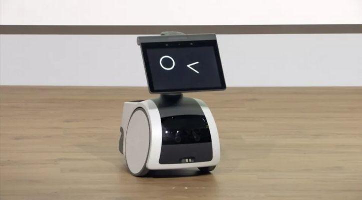 Amazon's New Sci-Fi Home Gadgets Include A Cute Robot And Touchscreen ...