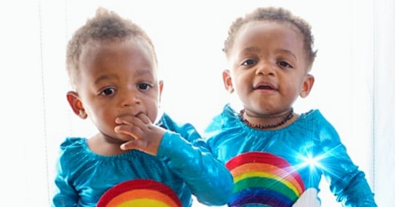 Dutch Scientists Solve The Mystery Of Identical Twins And How They're Born