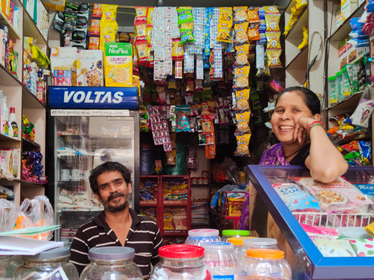 A Day In The Life of a Shopkeeper: बिहार के रहने वाले राजू दिल्ली आ कर ...