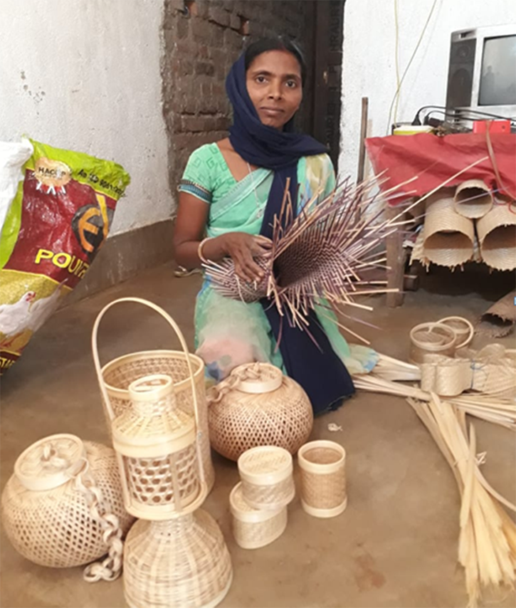 How This Tribal Woman From Jharkhand Became An Entrepreneur By Making ...