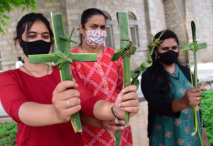 Lessons For Unity: Indians Will Celebrate Three Festivals While ...