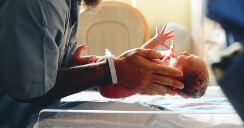 Woman Sues Fertility Clinic For Having A Boy When She Had IVF For Girl