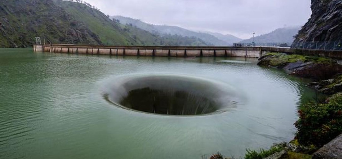 'Portal To Hell': Rare Vortex Opens Up In US Lake Berryessa