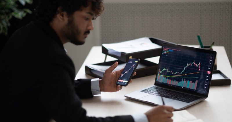 Timing The Market vs. Time Spent In The Market - What Matters More For ...