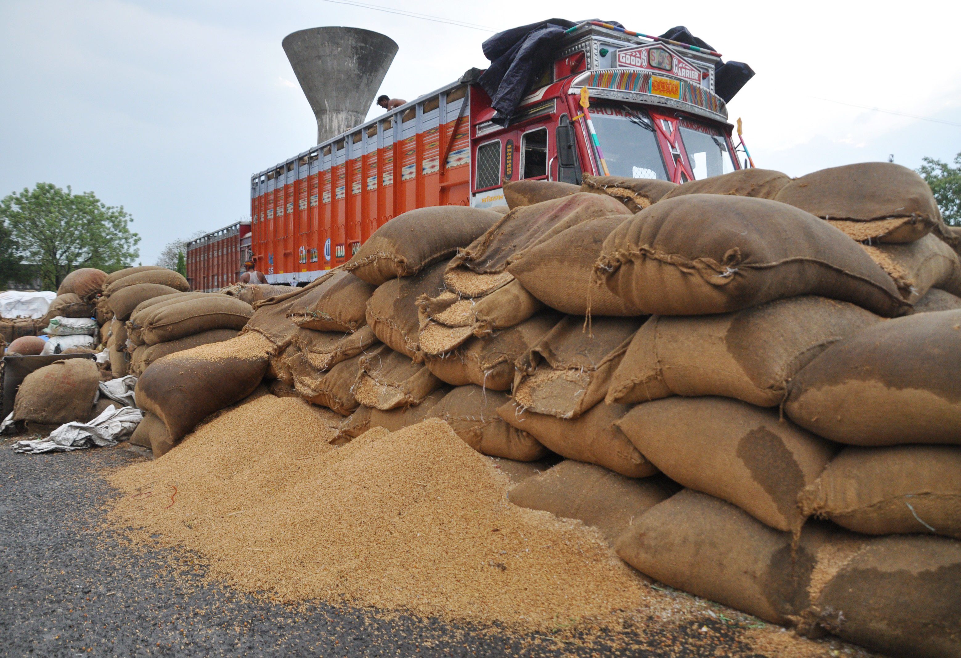 Explained: What Is Essential Commodities Act 1955 And When Can Centre ...