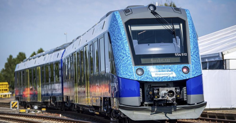 World's First Fleet Of Hydrogen-Powered Trains Is Now In Operation