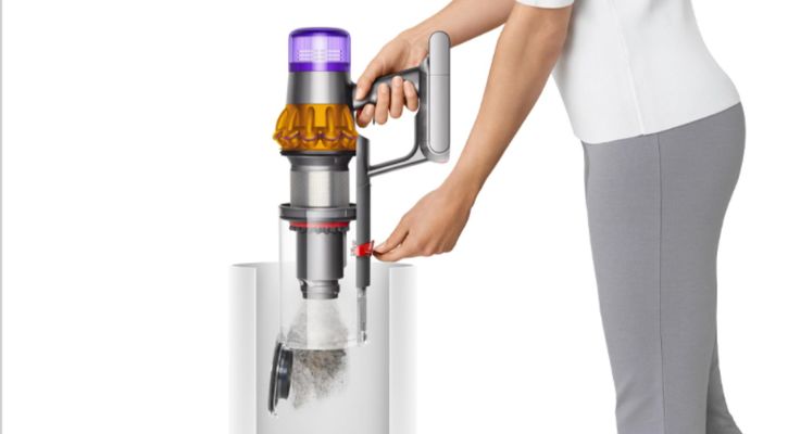 Dyson V15 Detect Made Me Feel Like A House-Cleaning Superhero From The ...