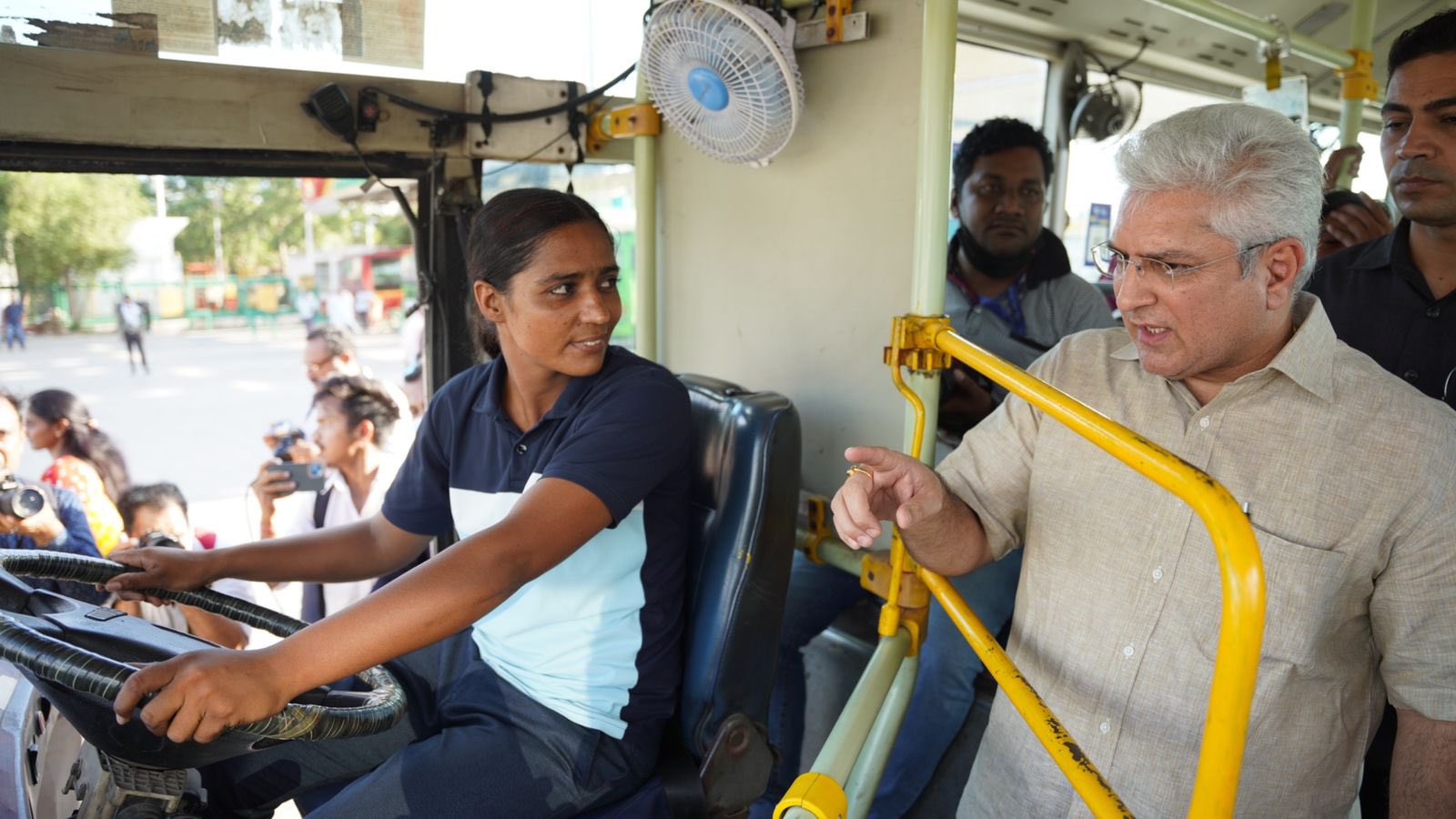 First Batch Of 11 Female DTC Bus Drivers, Ranging From A Boxer To A ...