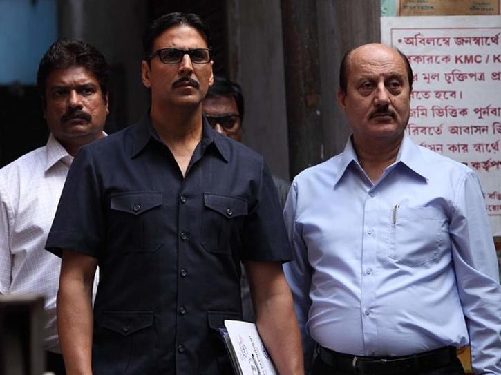 7-8 Men Posing As CBI Officers Rob A Businessman In Kolkata