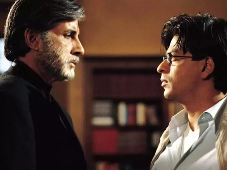 Fans Compare 57-Yr-Old Shah Rukh Khan's Look in 'Pathaan' With BigB's ... Fans Compare 57-Yr-Old Shah Rukh Khan's Look in 'Pathaan' With BigB's ...