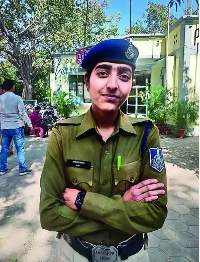 Meet The Sharp Lady Cop Who Posed As Medical Student For 3 Months To ...