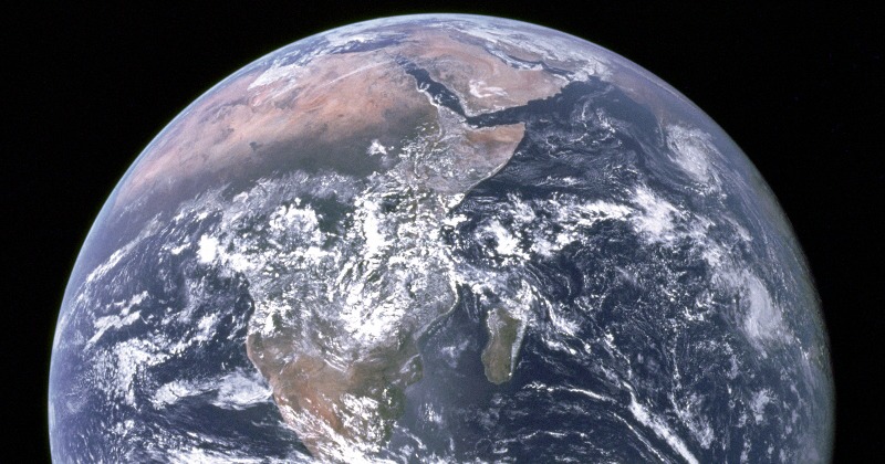 Time-Lapse Shows How Much Earth Has Changed Since 'Blue Marble' Image ...