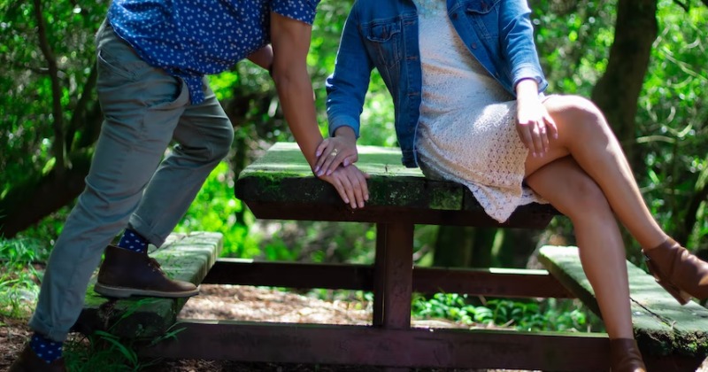 How Different Genders Communicate Differently In Romantic Relationships