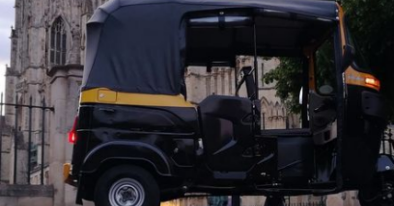 Autorikshaw Passenger In York City Shares His Experience, Video Shot On ...