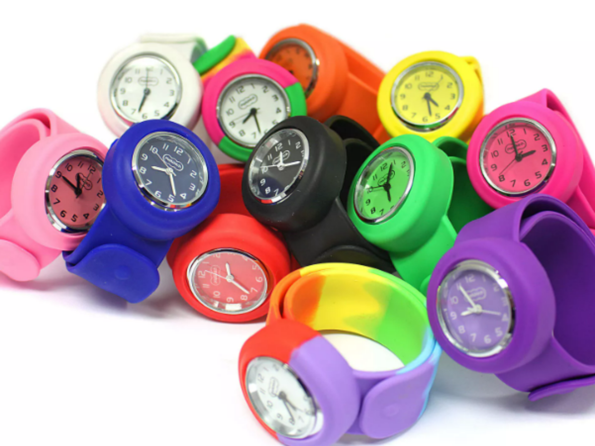 2 Tribal Men In Gujarat Make ‘Anti-Clockwise’ Wristwatch: Know All ...