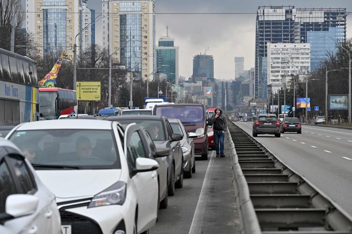 Kilometers-Long Traffic Jam In Ukraine As People Defy Curfew And Flee ...