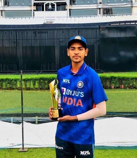 CRPF जवान के बेटे ने क्रिकेट के लिए छोड़ दिया था घर, संघर्ष किया और आज ...