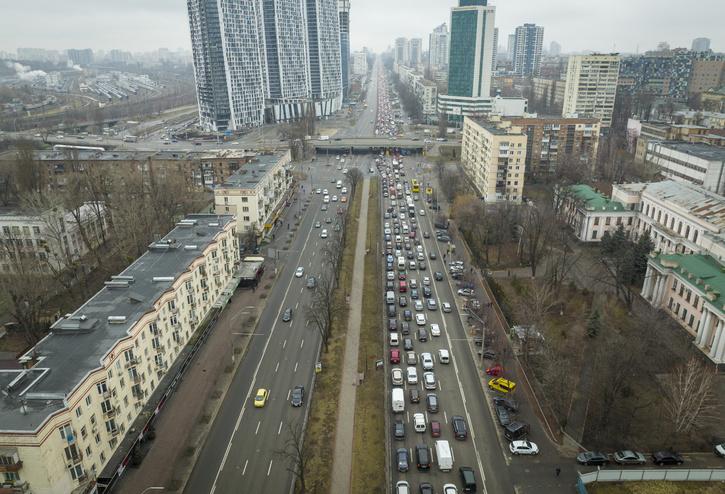 Kilometers-Long Traffic Jam In Ukraine As People Defy Curfew And Flee ...