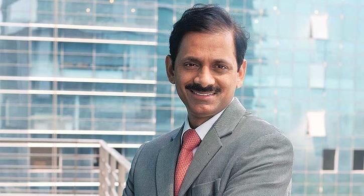 IDFC Bank Manager Gives Shares Worth Rs 3.95 Cr To Trainer, Driver ...