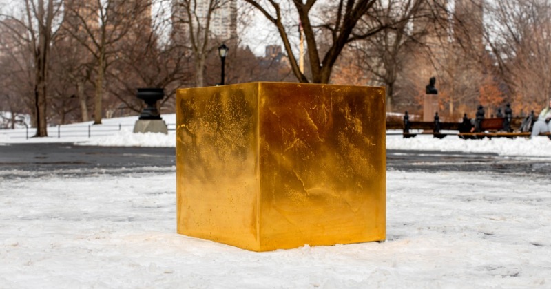 Pure Gold Cube Worth $11.7 Million Unvieled In New York's Central Park
