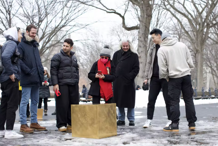 Pure Gold Cube Worth $11.7 Million Unvieled In New York's Central Park