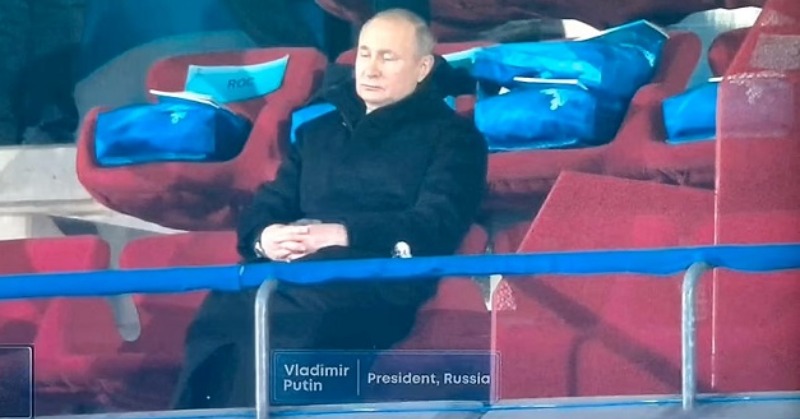 Russian President Vladimir Putin Pretends To Sleep When The Ukraine ...