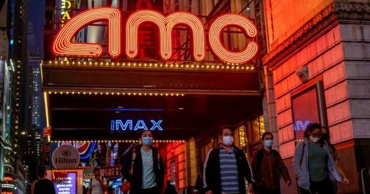Amazon Looking To Buy The World's Largest Movie Theater Chain AMC Theatres