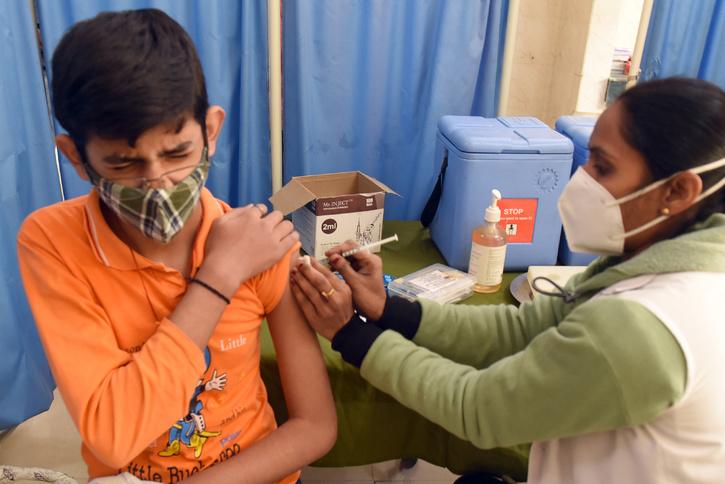 Explained: Why It Is Normal To Extend The Expiry Date Of Vaccine Shots