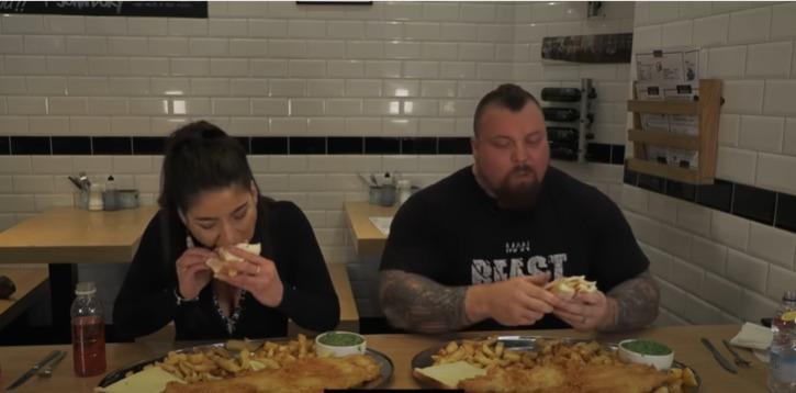 Female Speed Eater Beats UK's Strongest Man Eddie Hall In Food Challenge