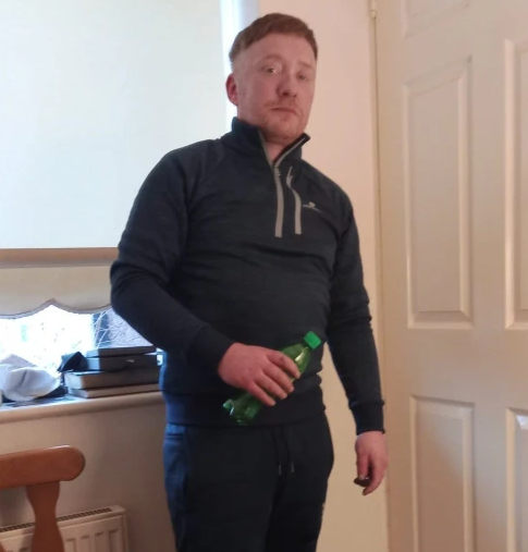 Man Brought Uncle's Dead Body To Collect His Pension, Didn't Know He ...