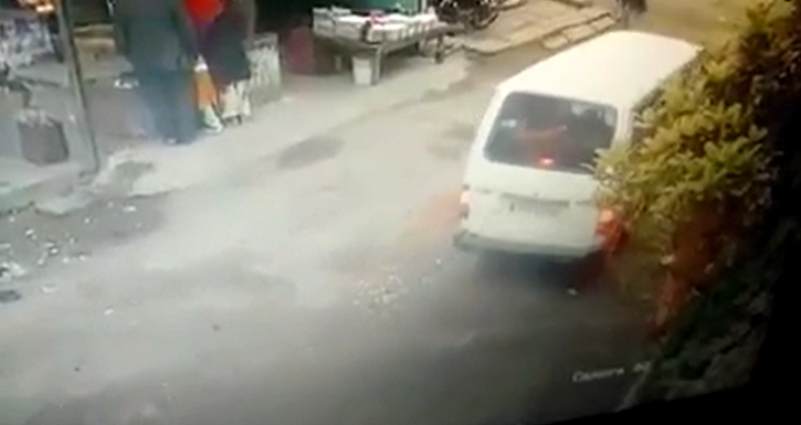 Dog Saves Owner From Being Kidnapped