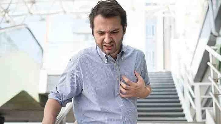 Sudden Cardiac Arrest Symptoms: Are They Different for Men and Women?