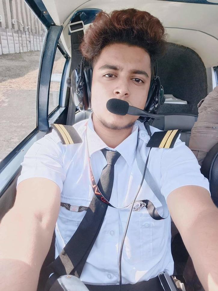 How India s First Transgender Pilot Is Struggling To Fly how-india-s-first-transgender-pilot-is-struggling-to-fly