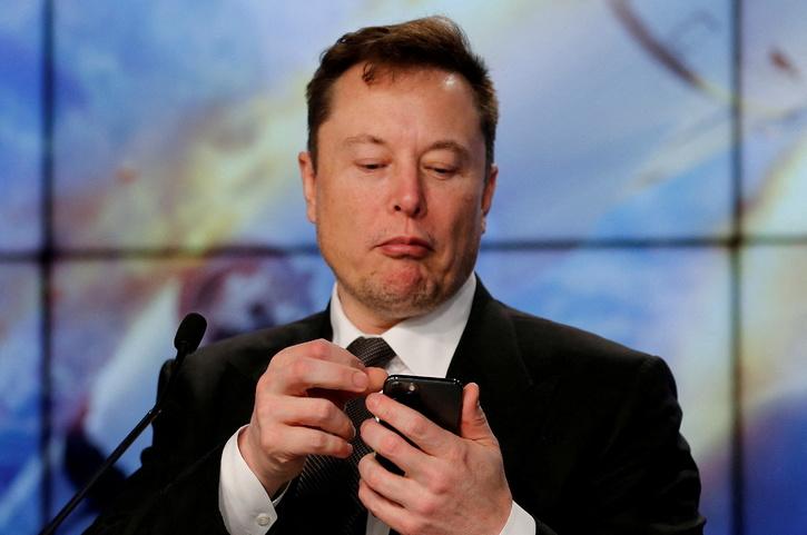 Why Twitter Is Using Elon Musk's Infamous Poop Emoji Tweet As Evidence ...