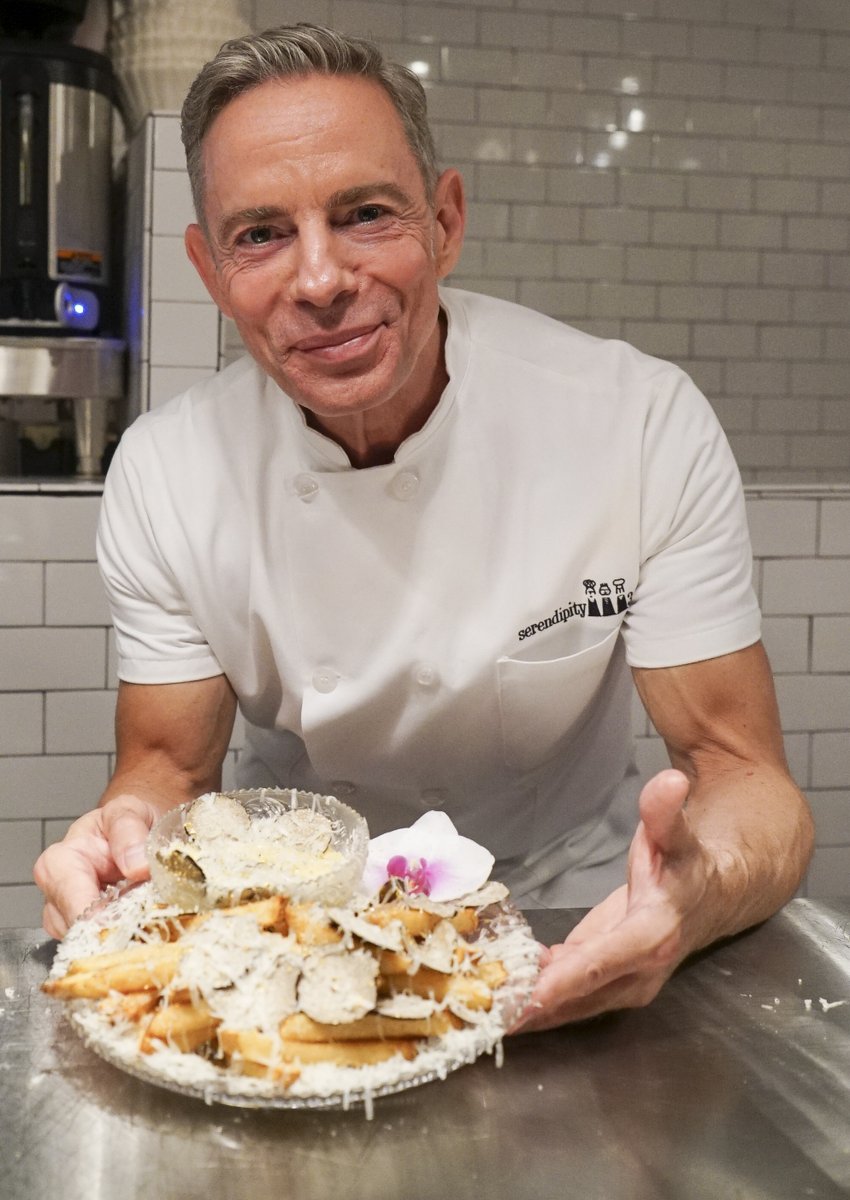 New York Cafe Brings 'World’s Most Expensive French Fries' Worth Rs ...