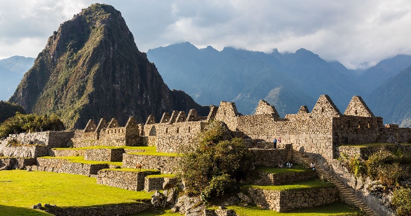Machu Picchu In Peru, A Wonder Of The World, Is Engulfed By Forest Fire ...