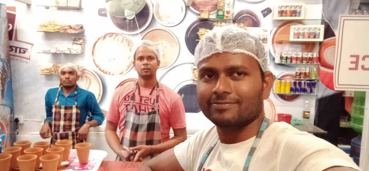 कहानी 'चाय चौपाल' की, जिसे एक 'ब्रांड' बनाने के लिए उसके मालिक ने ...