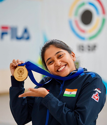 मेहुली घोष: अभिनव बिंद्रा को देख राइफल उठाई, डिप्रेशन से लड़ी, आज ...