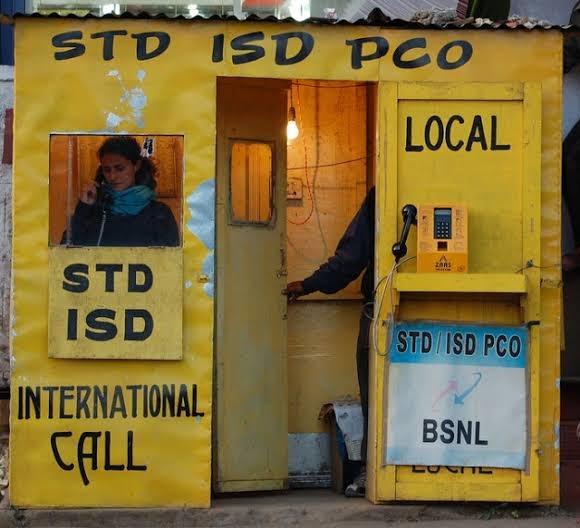 पीले रंग में ब्लैक कलर से लिखा STD, ISD, PCO... वो दौर जब बातें करने के ...