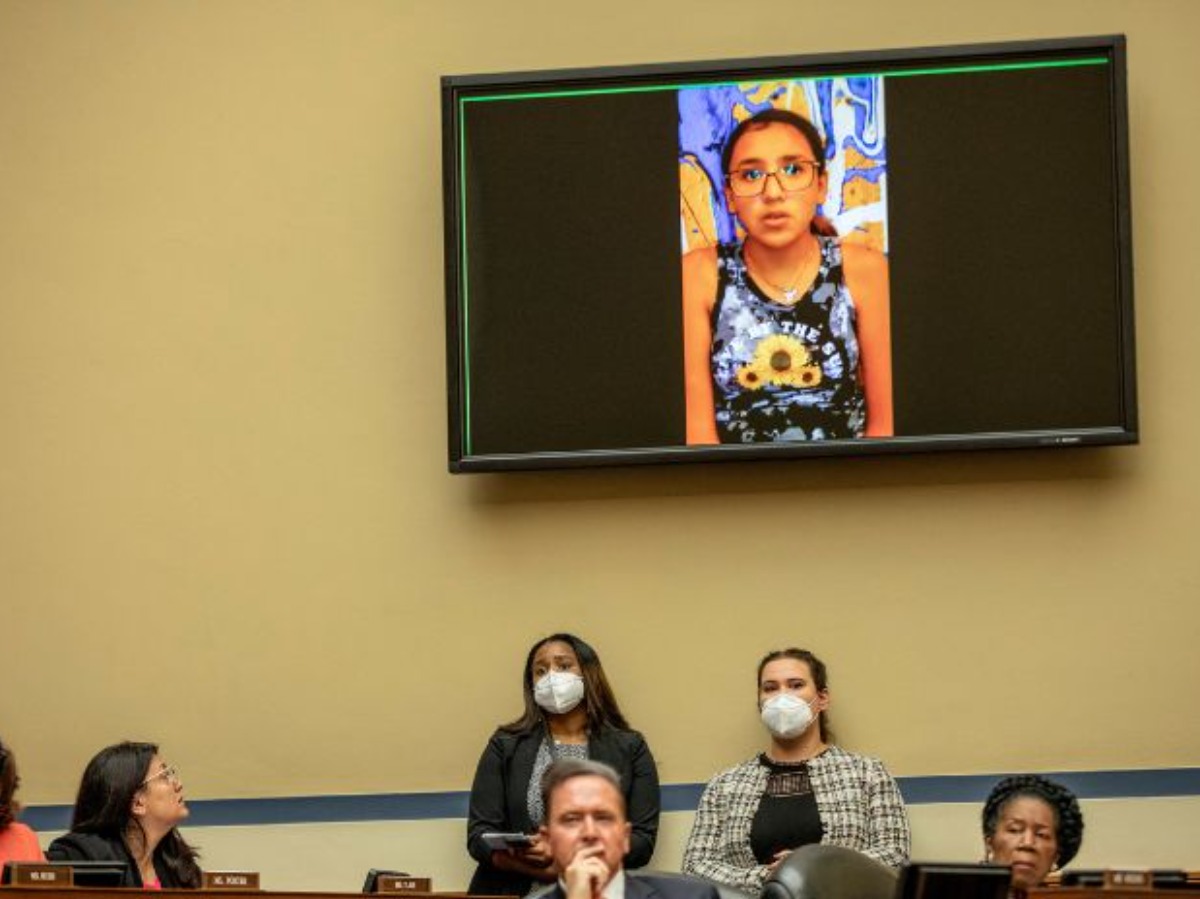 US Girl Who Played Dead In The Most Chilling Gun Massacres Recalls Her ...