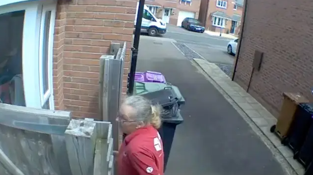 Customer Enraged After Delivery Driver Throws Costly Package After 6 Ft ...