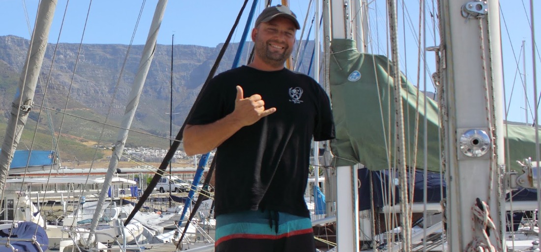 Dustin Reynolds: एक हाथ, एक पैर नहीं है, अकेले दुनिया का चक्कर लगाकर ...