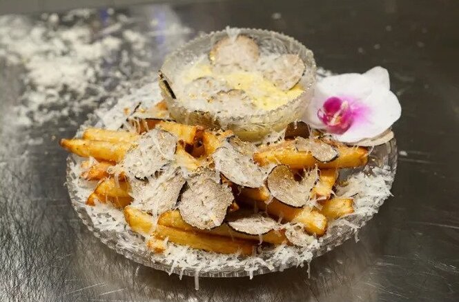 New York City Restaurant Serving 'World's Most Expensive' French Fries ...