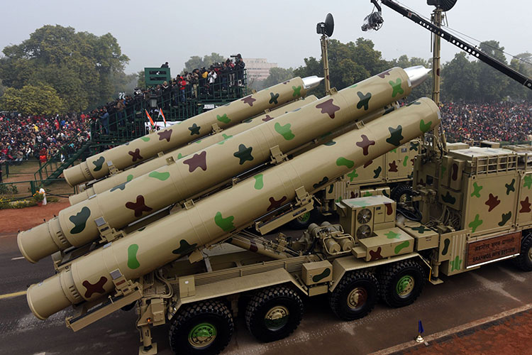 Explained: BrahMos Missile That's Three Times Faster Than The Speed Of ...