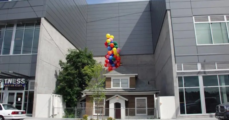 Woman Forced Developers To Build Mall Around Her House