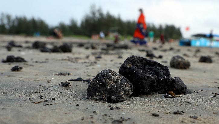 Goa Beach Goers Cautioned Against Walking Barefoot As Tar Balls ...
